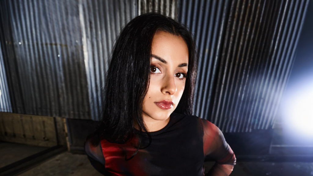 Emily Makis – the voice of the new generation of drum & bass at Beats ...